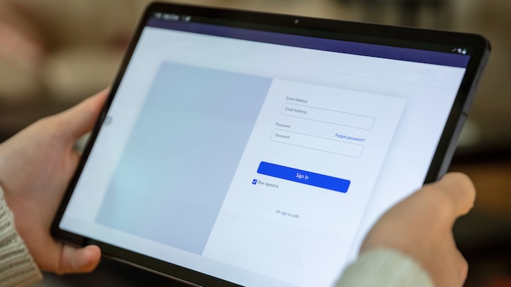 Pacote de 26 Bilhões de dados descoberto (Libras) - Libraria News